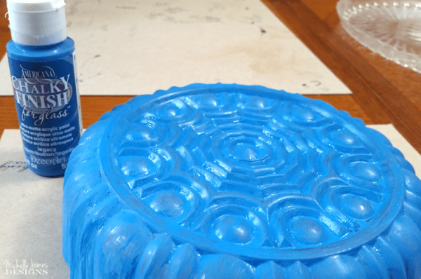 How To Use Chalk Paint For Glass For An Amazing Look