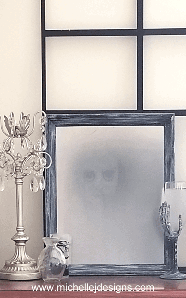How To Create An Eerie Haunted Halloween Mirror